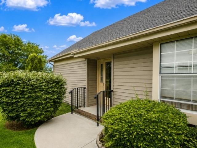 6B Patrick Henry Ct