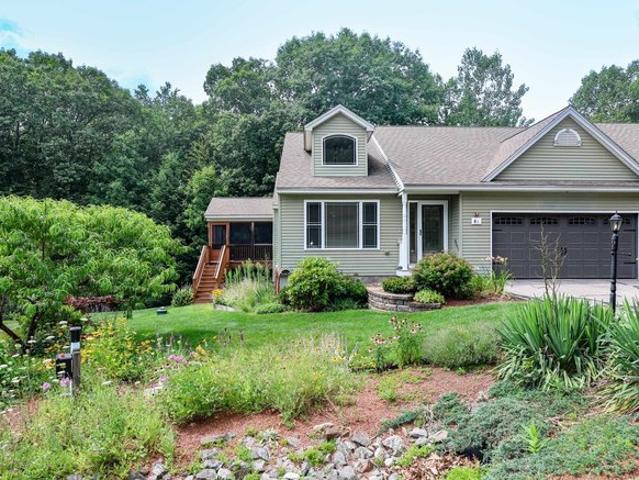6L Indian Hill Rd, Derry, NH 03038