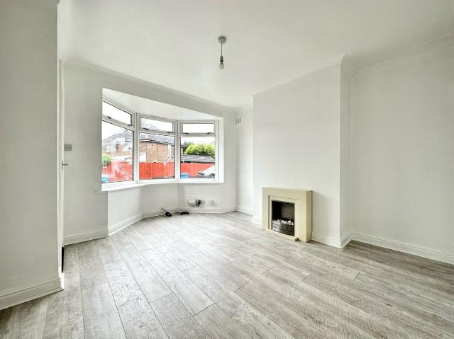 6th Avenue, Hull, East Riding Of Yorkshire HU6, 2 bed end terrace house to rent, £675 pcm | PrimeLocation