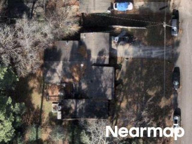 6th Pl NW