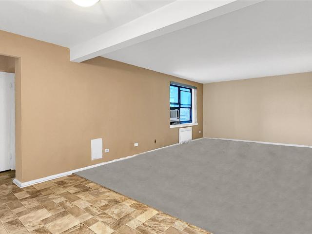 73 55 th Street 4J