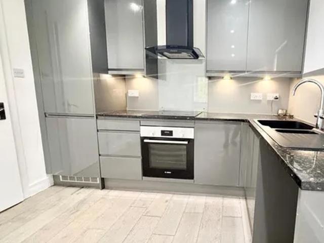 73, 75 Lawrie Park Road, London, SE26 6ET, United Kingdom | 2 bed apartment for rent #167697307 | Rentberry