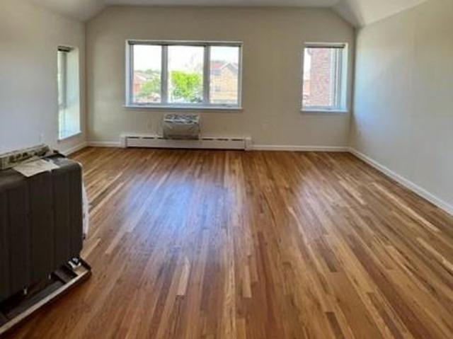 73 02 Ditmars Blvd Ph, New York, NY