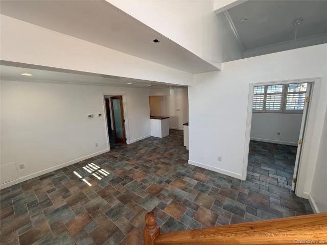 73 Waterford Road Lower Level