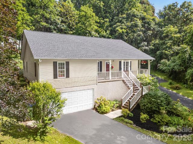 73 Waters Rd, Asheville, NC 28805 | MLS #4364 | Compass