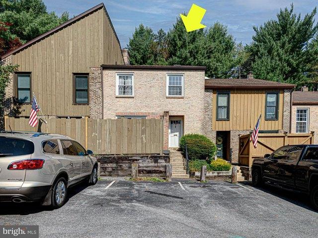 73 Wedge Ln, Reading, PA 19607