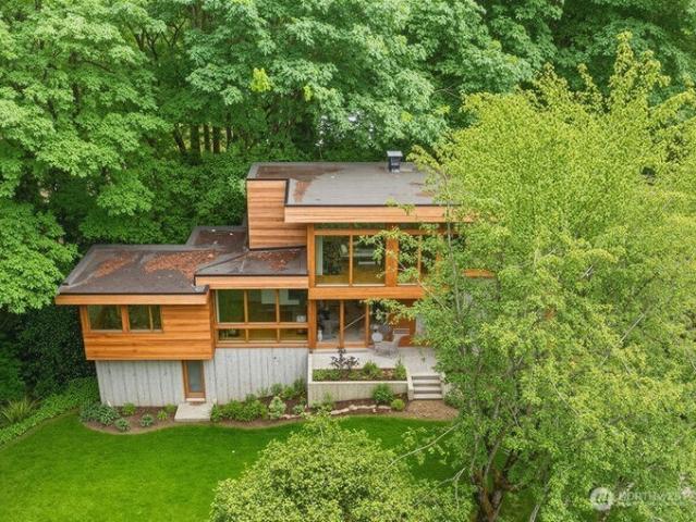 73 XX SE 38th Street