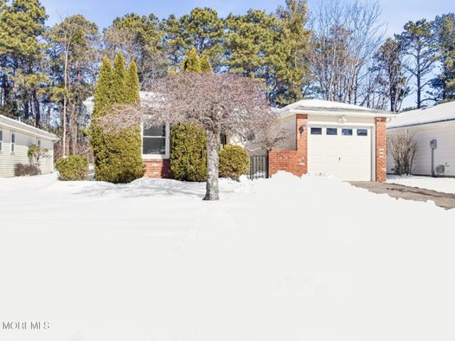 73 Yorkwood Dr, Brick, NJ 08723