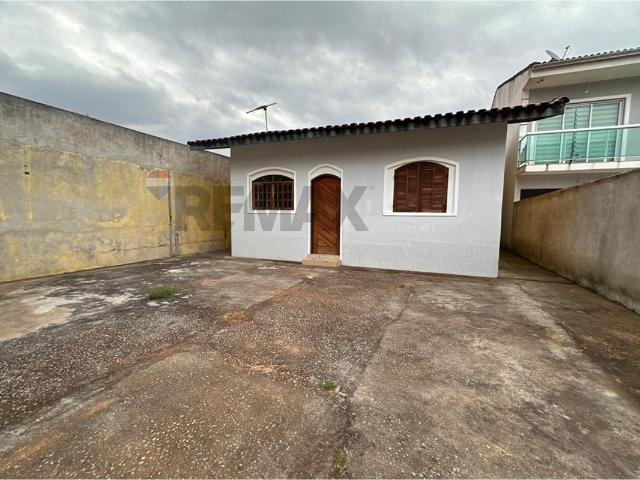 73 Área Útil Casa Alugar, 2 Dormitórios localizado em Jordanópolis, Arujá, São Paulo, 07411210 | Brasil