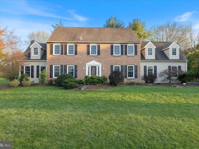 73 Brookside Dr, Southampton, PA 18966