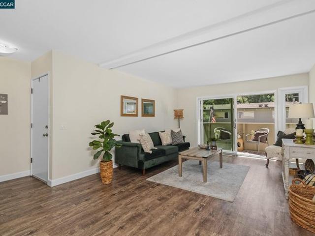 73 Brookwood Rd Unit 33, Orinda, CA 94563