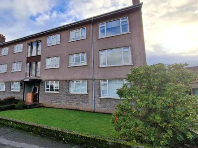 73 Braidholm Road, Bogton, Giffnock, G46 6ED, United Kingdom | 3 bed house for rent #167617827 | Rentberry