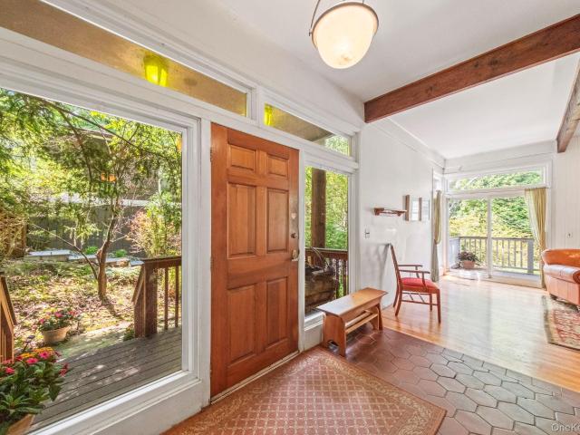 73 Bramblebrook Road