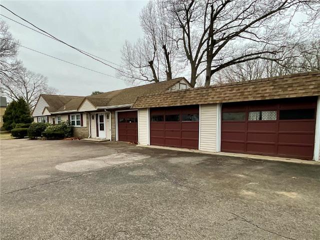 73 Byron Boulevard
