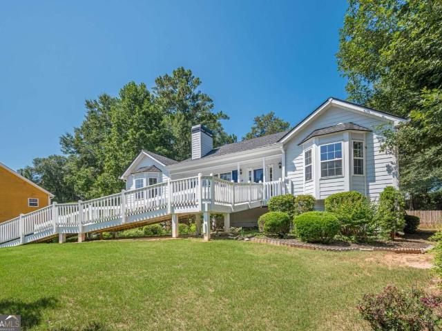 73 Cross Pointe Court