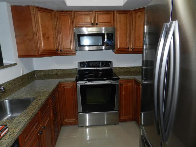 73 Deer Creek Rd, Unit 103, Deerfield Beach, FL 33442 | MLS #F10507 | Compass