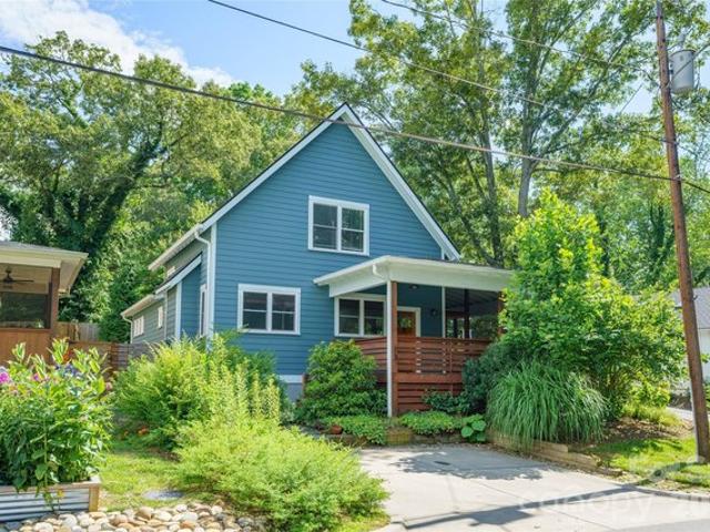 73 Downing St, Asheville, NC 28806