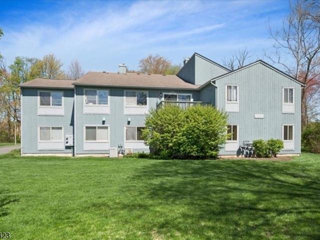 73 Drake Ln Unit 73, Roxbury Township, NJ 07852