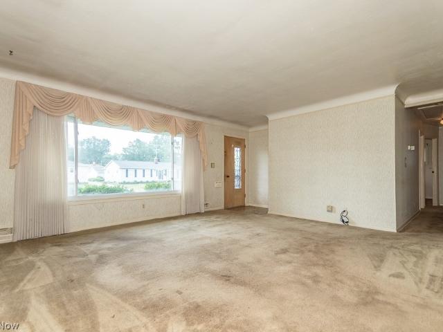 73 E Parkleigh Drive