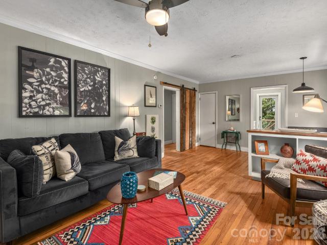 73 Fair Oaks Road # 1