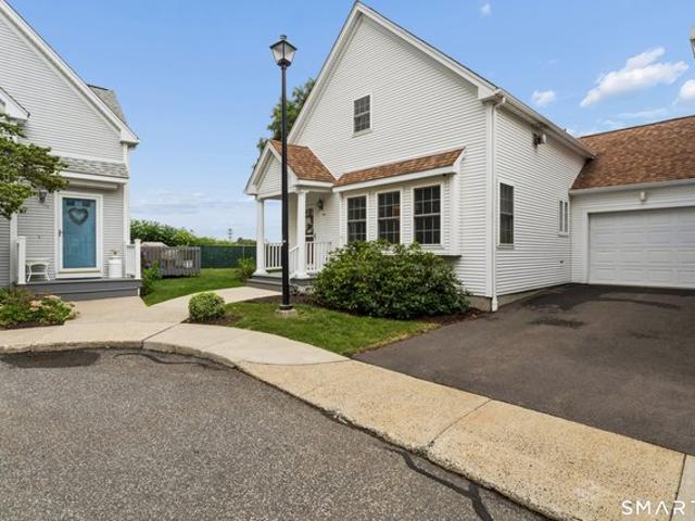 73 Forest Rd Unit A, Milford, CT 06461
