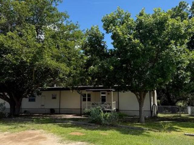 73 FM 1221, Hext, TX 76848