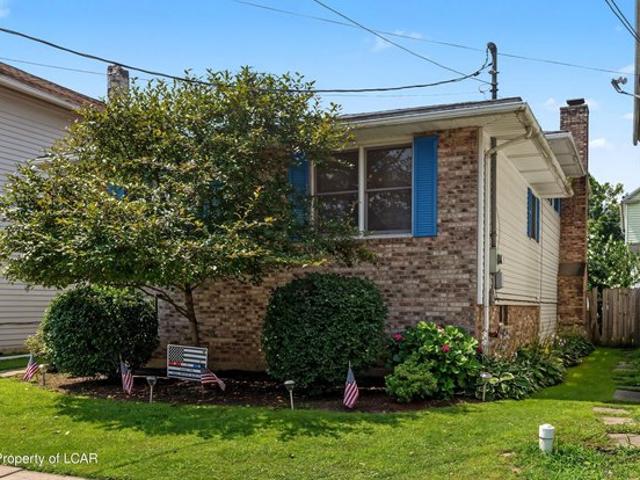 73 Girard Ave, Plymouth, PA 18651
