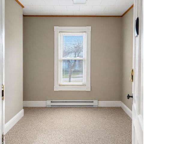 73 Gleneida Avenue 201
