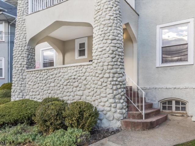 73 Glenridge Ave # 2