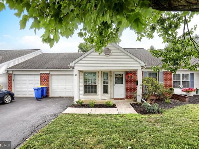 73 Greenspring Dr, Mechanicsburg, PA 17050