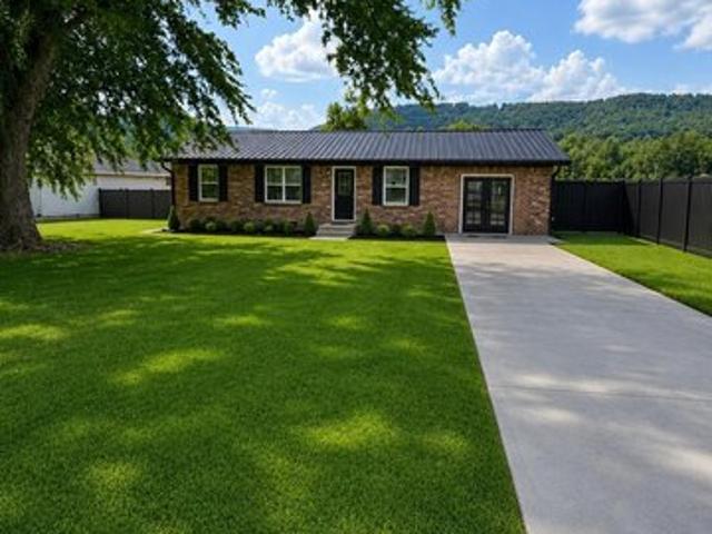 73 Hill Cir, Dunlap, TN 37327