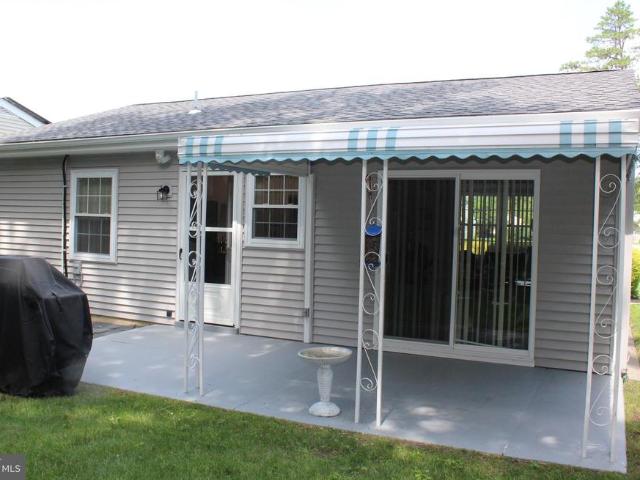 73 Huntington Drive