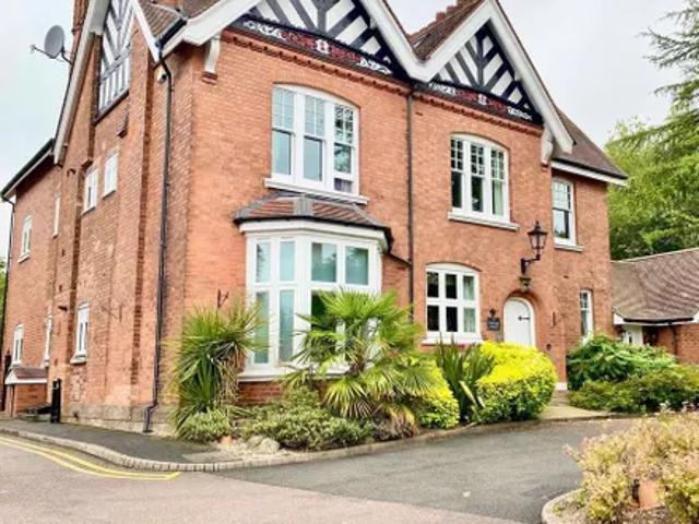 73 Lichfield Road, Mere Green, B74 2NU, United Kingdom | 2 bed house for rent #120486654 | Rentberry