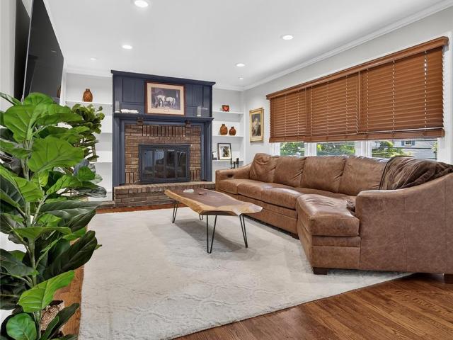73 Maple Place