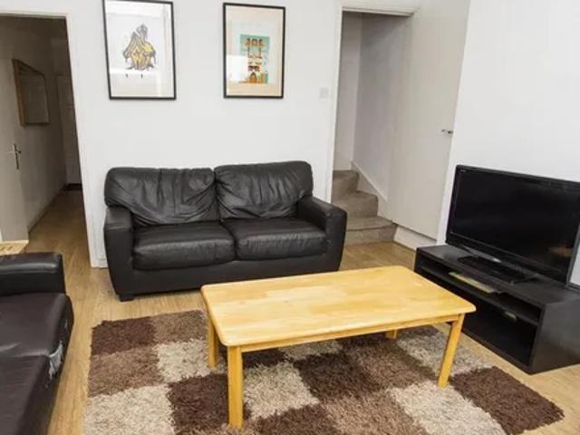 73 Milner Road, Stirchley, B29 7RL, United Kingdom | 4 bed house for rent #133647592 | Rentberry