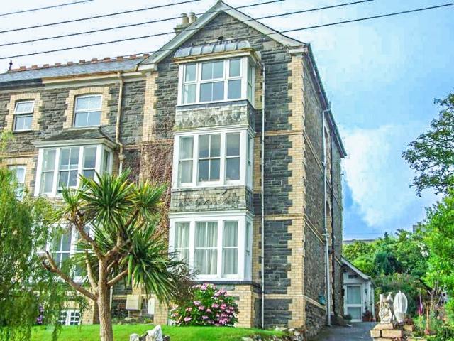73 Molesworth Street, Wadebridge PL27, Studio to rent, £525 pcm | PrimeLocation