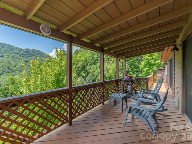 73 Mountain Breeze Drive