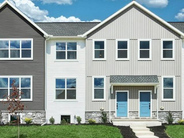 73 N Conifer Dr, Elizabethtown, PA 17022