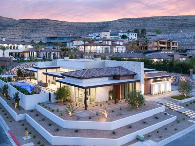 73 Olympia Canyon Way