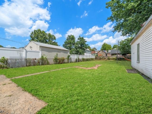 73 Raritan Ave