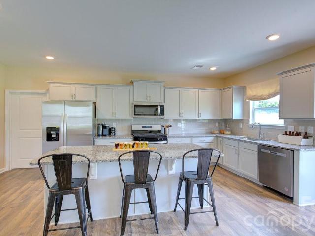 73 Ridgehaven Drive