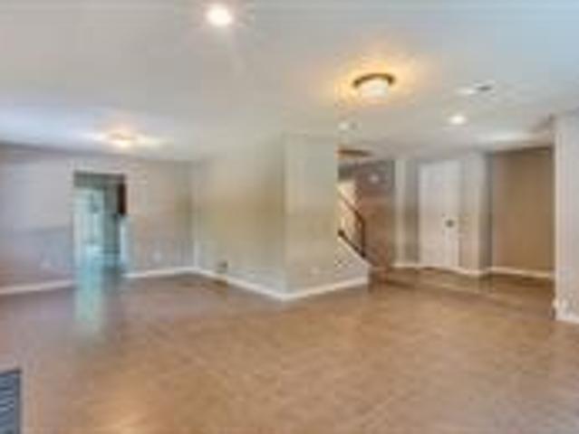73 S Waxberry Road