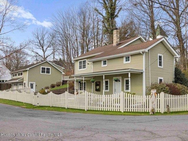 73 Sands Ave, Milton, NY 12547