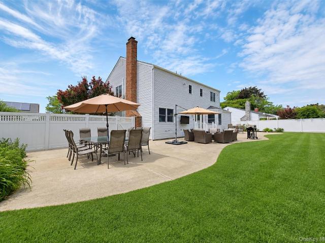 73 Springmeadow Drive
