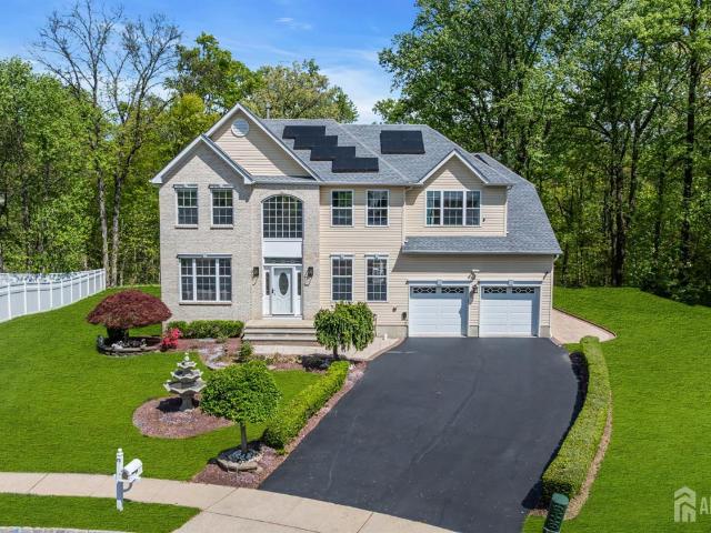 73 Stratton Road
