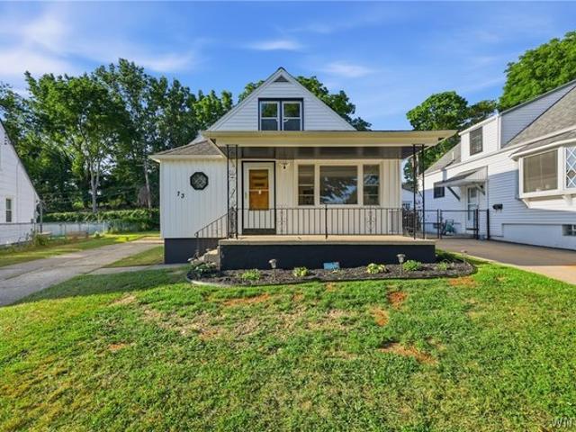 73 Susan Ln, Buffalo, NY 14220