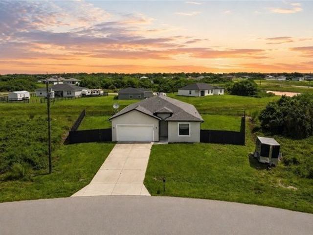 7004 Alfa Ct, Labelle, FL 33935