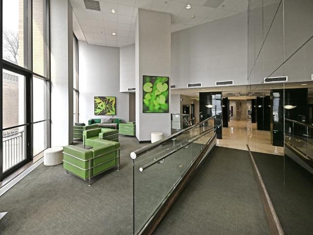 7004 Blvd East # 1B