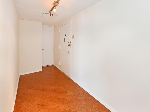 7004 Blvd East # 31A