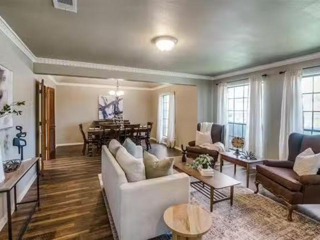 7004 LAKE MEAD BLVD, ARLINGTON, TX 76016 Single Family Residen.